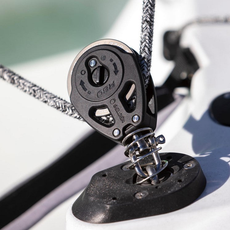 Selden – Ragged Edge